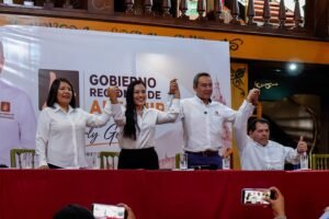 Berly Gonzales promete culminar obras de envergadura - evidencia.pe